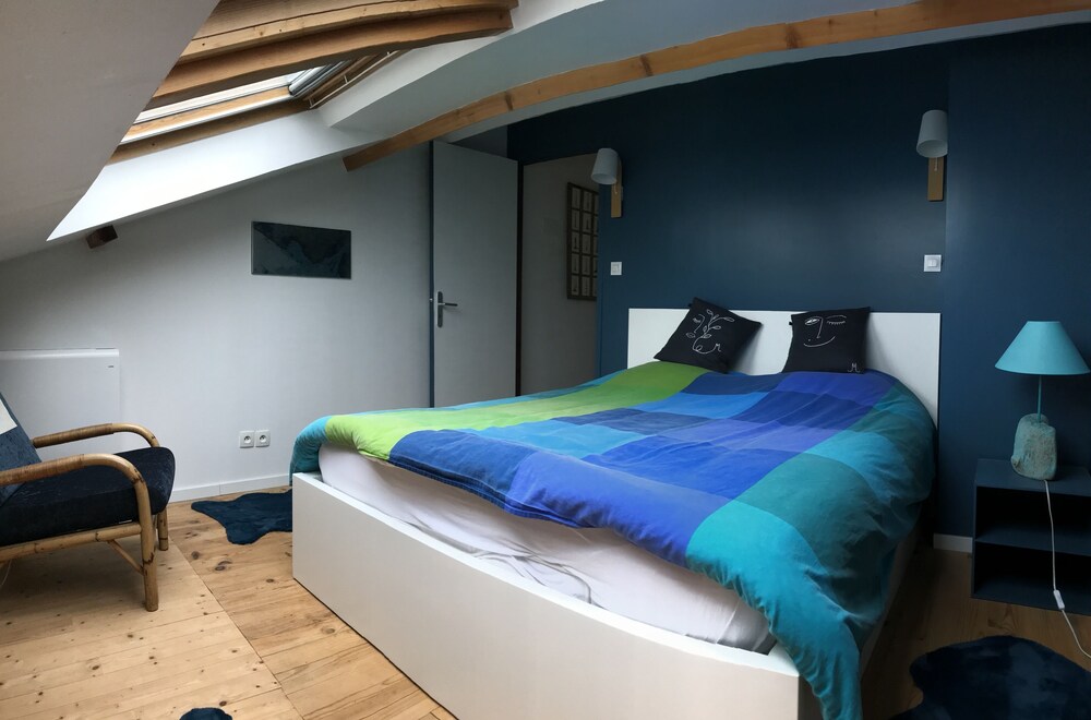 5-minute walk to the beach - Saint-Marc-sur-Mer | Vrbo