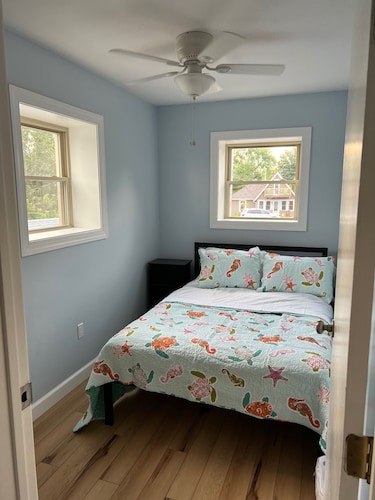 Waterfront! Orchard Inn- Walk 2 Beach/park/rentals - Huntsville, OH