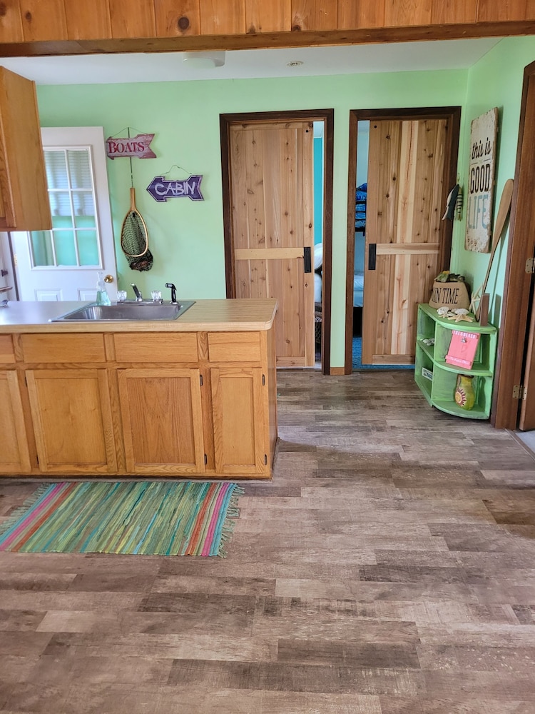 2 bedroom 1bath cabin on Little Floyd Lake, - Becker County | Vrbo