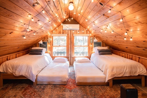 Cozy Mountain Escape - Virginie