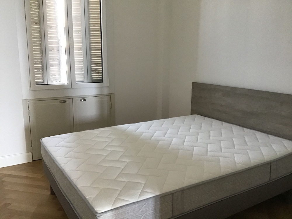 Nice, Promenade des Anglais Avec vue Imprenable - Nice | Vrbo