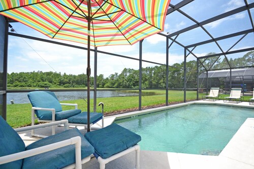 Large Resort Home With Games Room And Private South-facing Pool Area With Lake View! - Kissimmee, FL