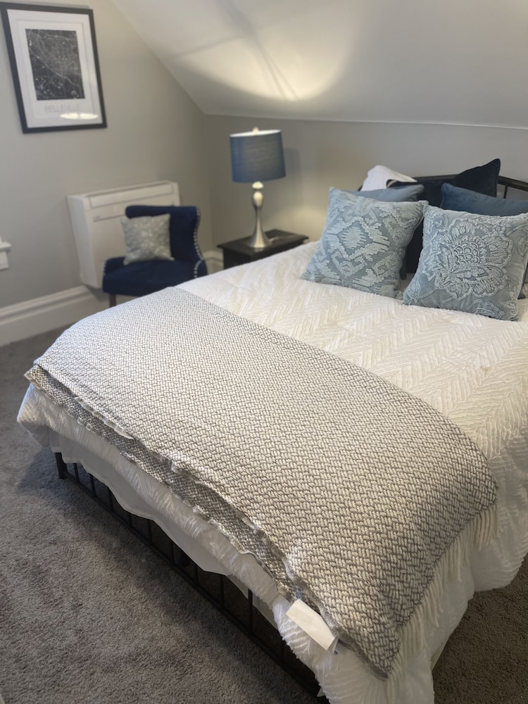 Whitestone Place: a gorgeous, historic, and updated home - Belleville ...