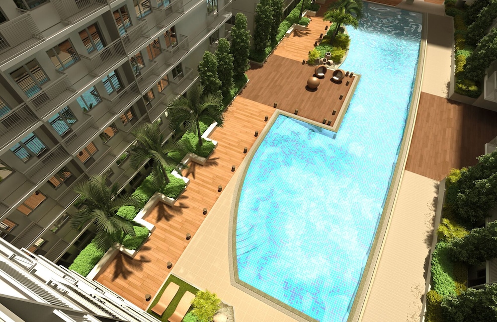 1 BR Fully Furnished Condo across MOA with Pool and Parking - Shore3 ...