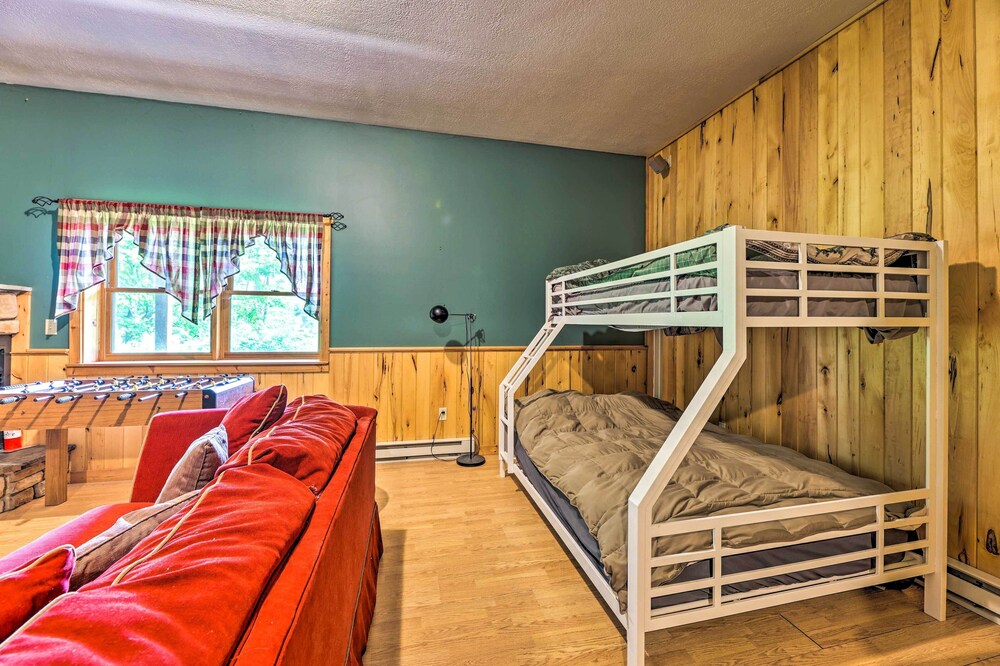 Slaty Fork Escape w/ Mountain View + Hot Tub! - Snowshoe | Vrbo