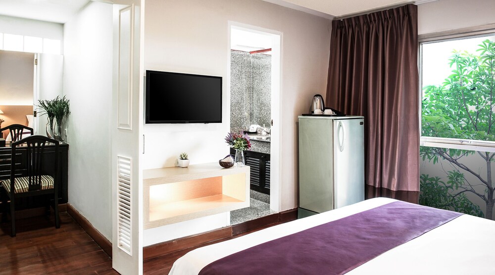 50 m. from Surasak BTS Skytrain Station, Room in the heart of Bangkok's ...