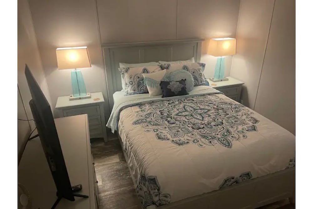 The Hideout, hidden in plain site. - Surry County | Vrbo