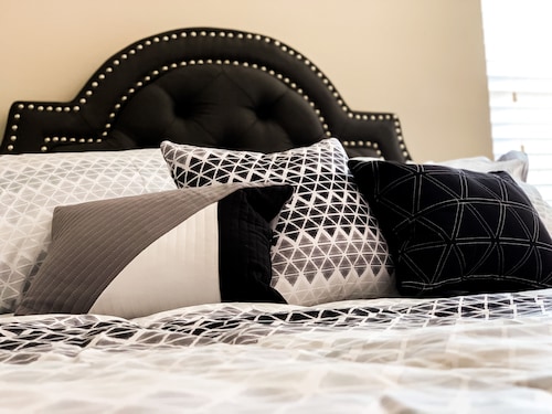 Large 6 Bedroom Home Near Disney World - Kissimmee