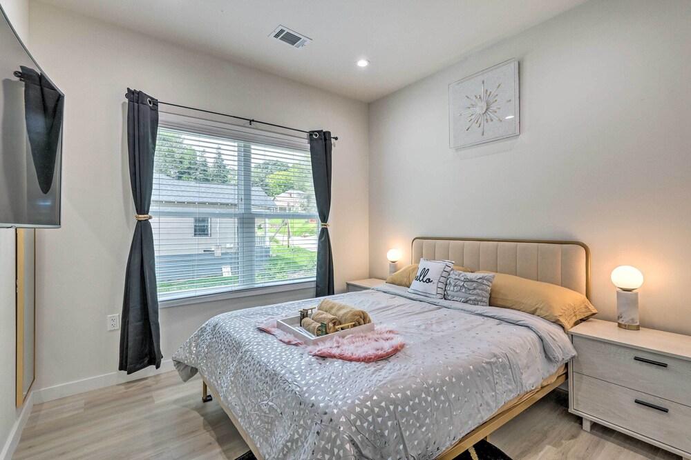 Luxury Smart Home: 2 Miles to Downtown Atlanta! - Atlanta | Vrbo