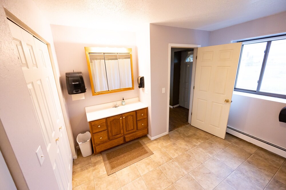 Historic innkeeper's apartment above a brewery taproom - North End | Vrbo