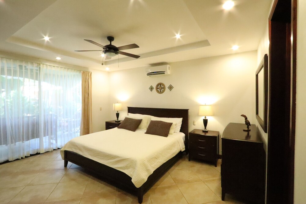 Stunning ground floor Condo near the pool - Jacó | Vrbo