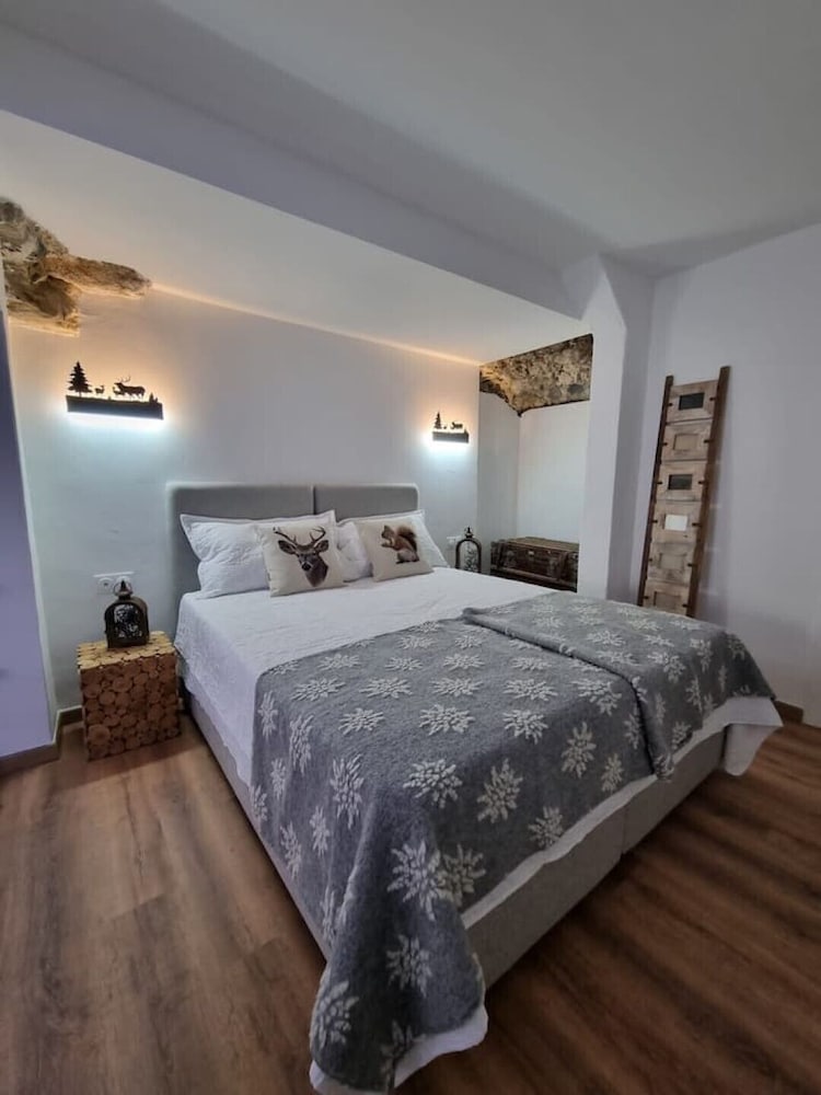 Lovely Guest House with private pool - Breil-sur-Roya | Vrbo