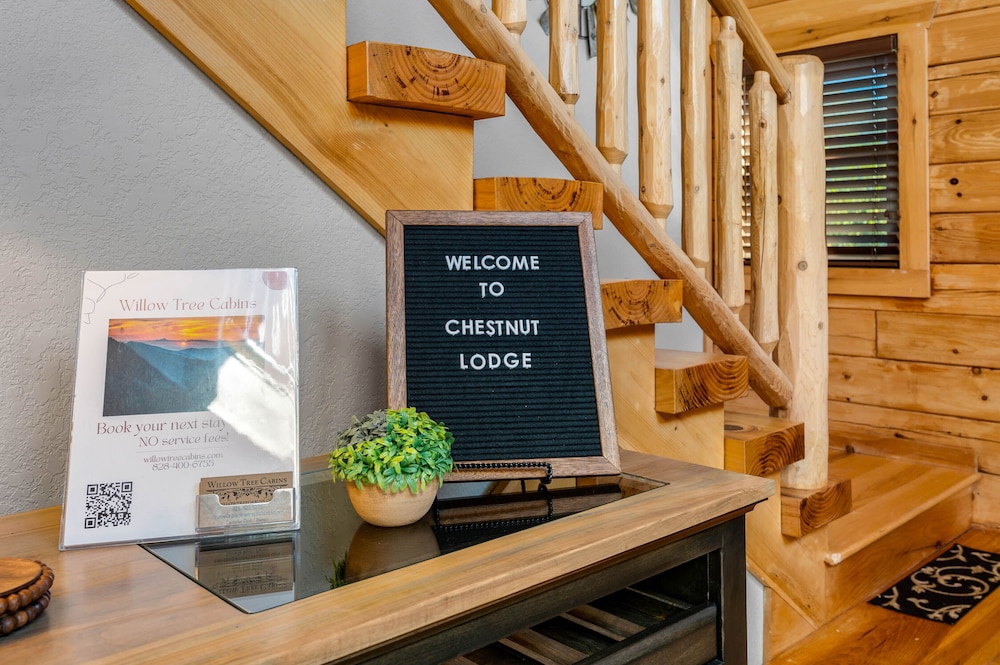 Chestnut Lodge ~ Elk Viewing ~ New by Willow Tree Cabins - Maggie ...