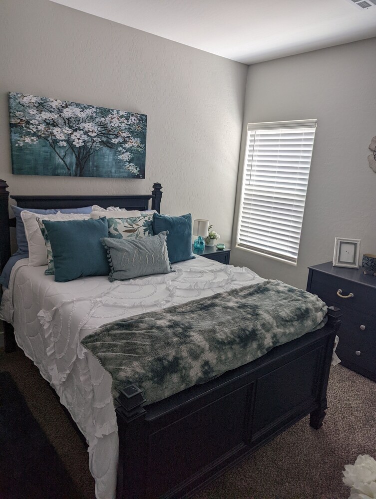 Lovely 2 bedroom and private bathroom.. - Pahrump | Vrbo