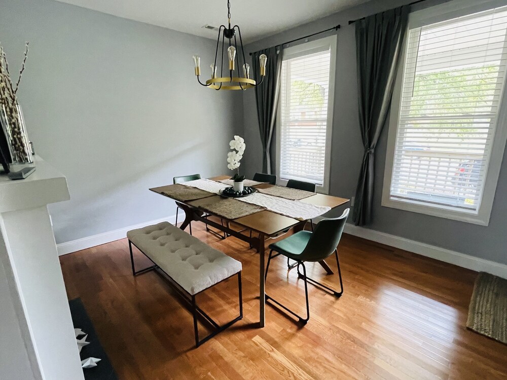 Private Guest Room/Bath - Historical Downtown RVA - Richmond | Vrbo