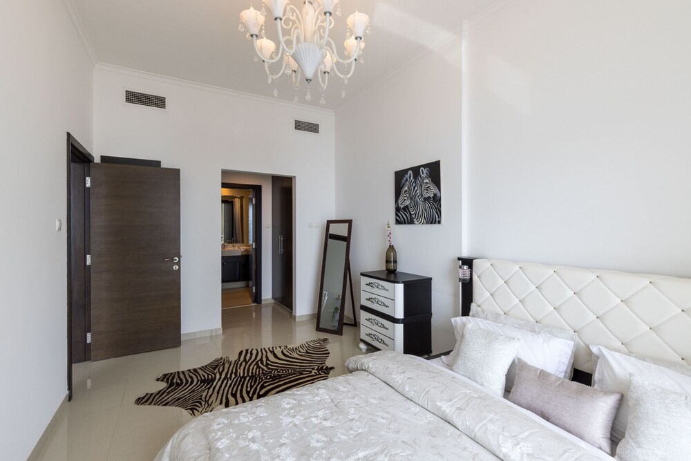 Amazing 1 BD in Marina with Sea View - Dubai | Vrbo