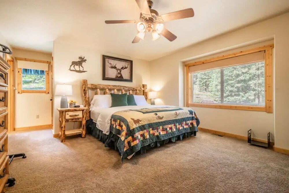 Come Leaf Peep at the Cabin! Pet and kid friendly! - Valley of the Sun ...