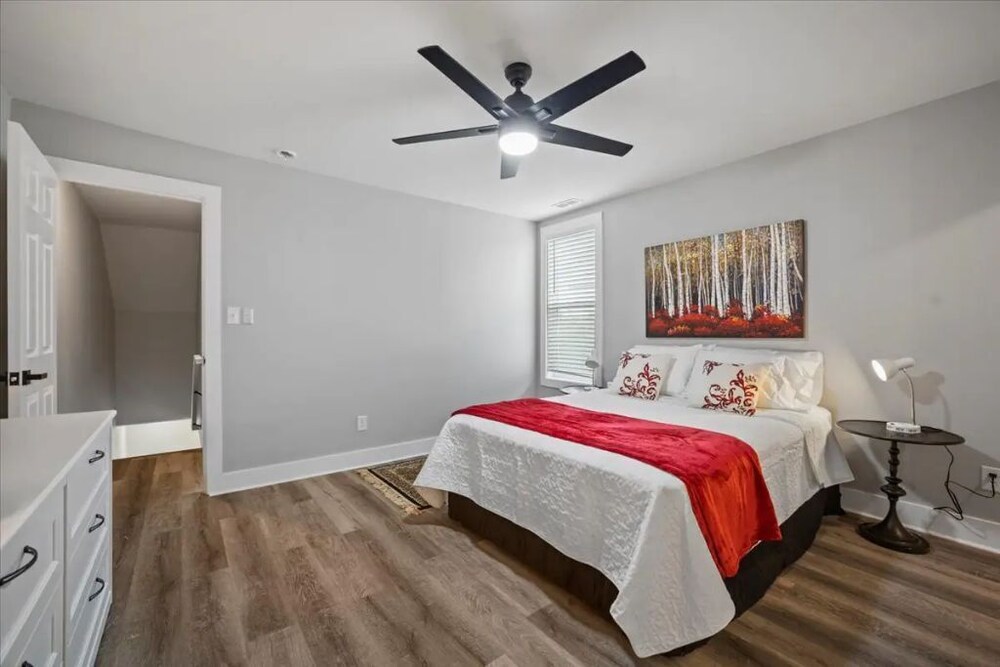 Modern 2BR/2.5Bth Condo in Downtown Indy - Indianapolis | Vrbo