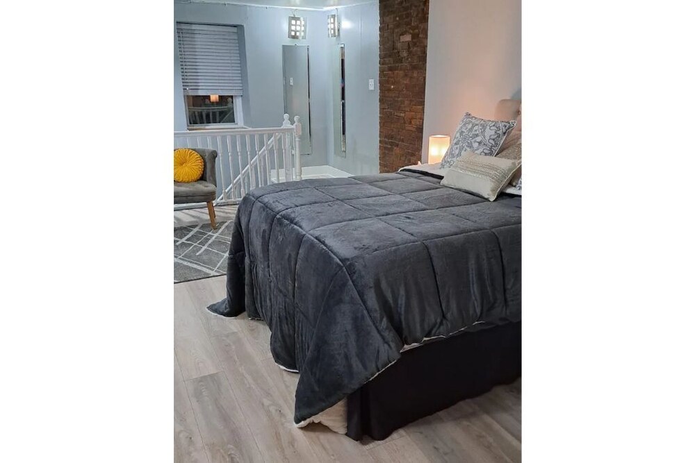 Heart of Soulard, Spacious 2 Story Loft, Private Deck - St. Louis | Vrbo