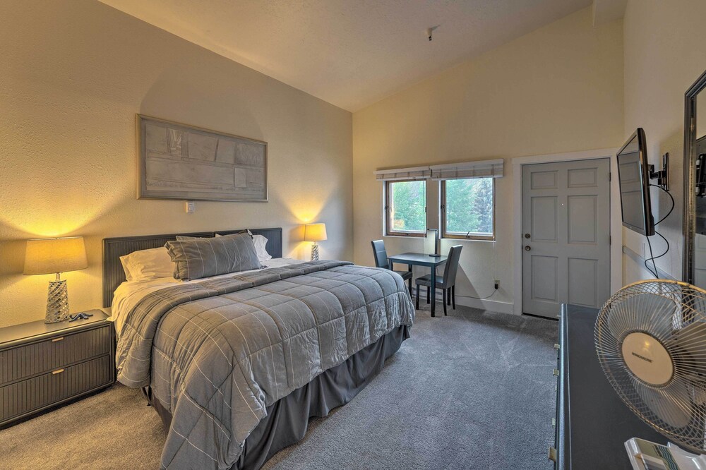 Modern Ketchum Condo: Walk to Dtwn & Ski Lift - Ketchum | Vrbo