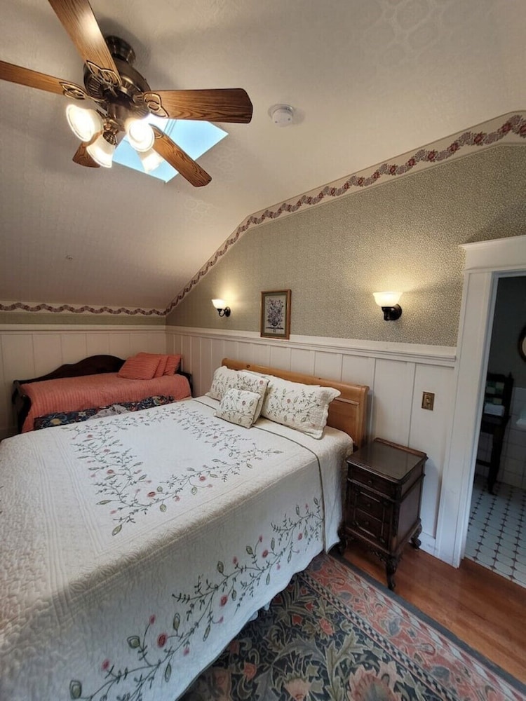 Garden Gable Room at The Old St. Angela Inn Reviews, Deals & Photos ...