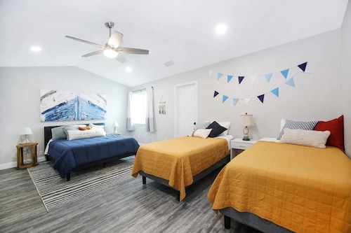 2 Bedroom 2 Bath Townhome Near Vilano Beach (4104) - Vilano Beach, FL