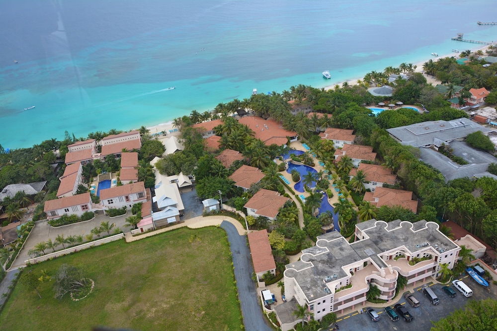 Mayan Princess Beach & Dive Resort - All Inclusive in Roatan | Best ...