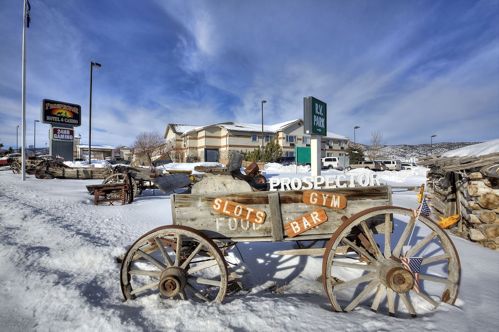 Prospector Hotel and Casino, Ely: $80 Room Prices & Reviews | Travelocity