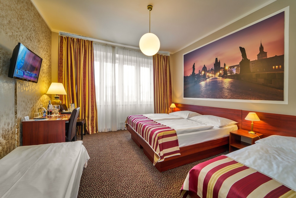 Metropolitan Old Town Hotel - Czech Leading Hotels, Prague: $111 Room ...