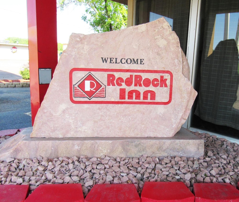Red Rock Inn: Rooms, Reviews & Deals (Sioux Falls, USA) | Wotif