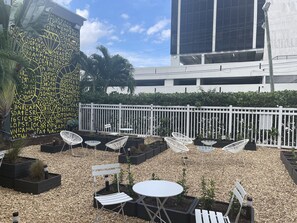Book Up Midtown in Miami | Hoteles.com