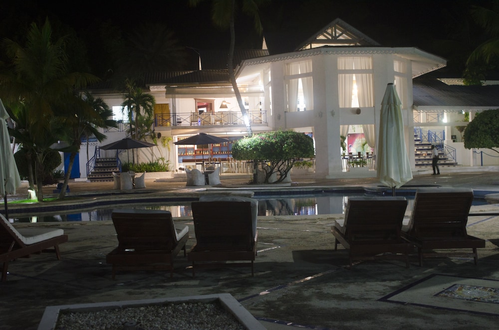 Kaliko Beach Club - All Inclusive Resort in Arcahaie | Best Rates ...