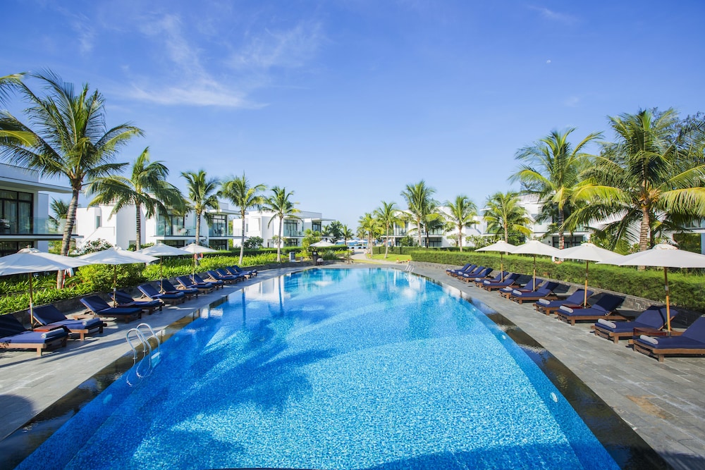 Melia Danang Beach Resort in Da Nang | Best Rates & Deals on Orbitz
