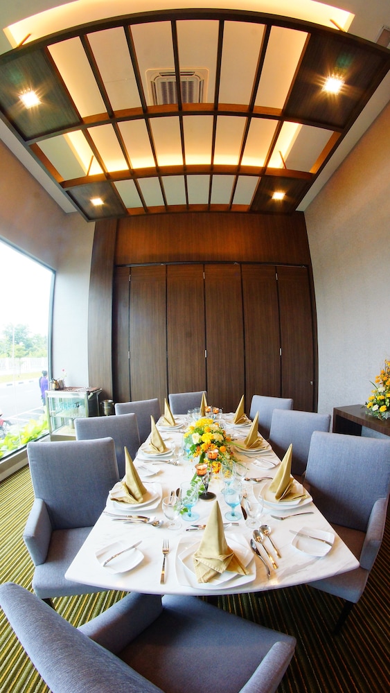 Raia Hotel & Convention Centre Alor Setar in Alor Setar | Best Rates ...