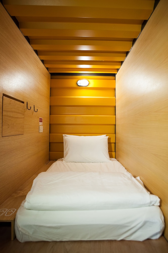 Capsule Transit KLIA 2: AU$66 Deals & Reviews (Sepang, MYS) | Wotif