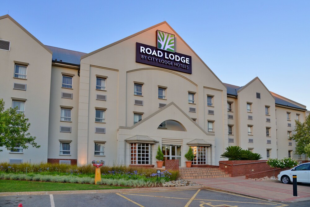 Road Lodge Potchefstroom, Potchefstroom: $38 Room Prices & Reviews ...