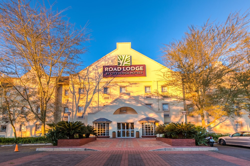 Road Lodge Rustenburg in Rustenburg | Best Rates & Deals on Orbitz