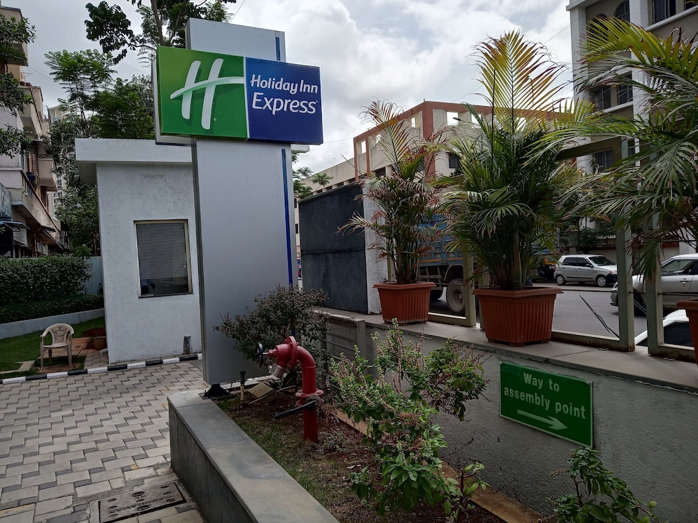 Holiday Inn Express Pune Pimpri, an IHG Hotel in Pune | Best Rates ...