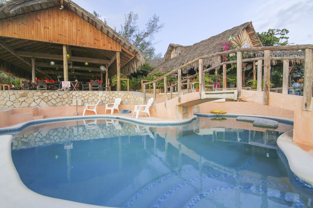 Catcha Falling Star in Negril | Best Rates & Deals on Orbitz