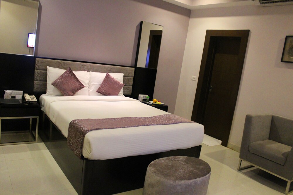 Regenta Resort Bhuj, By Royal Orchid Limited: AU$81 Deals & Reviews ...