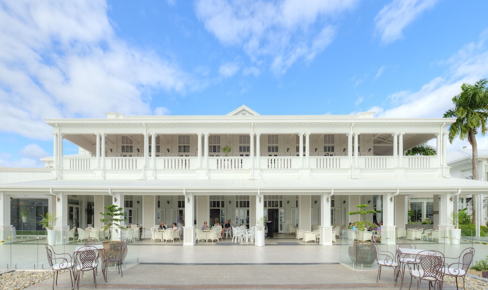 Grand Pacific Hotel Fiji Deals & Reviews (Suva, FJI) | Wotif