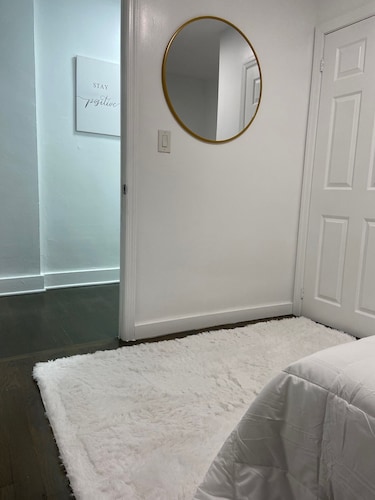 Amazing! Ultra-modern1br Flat Minutes From Prudential Center,njpac &Penn Station - Harrison, NJ