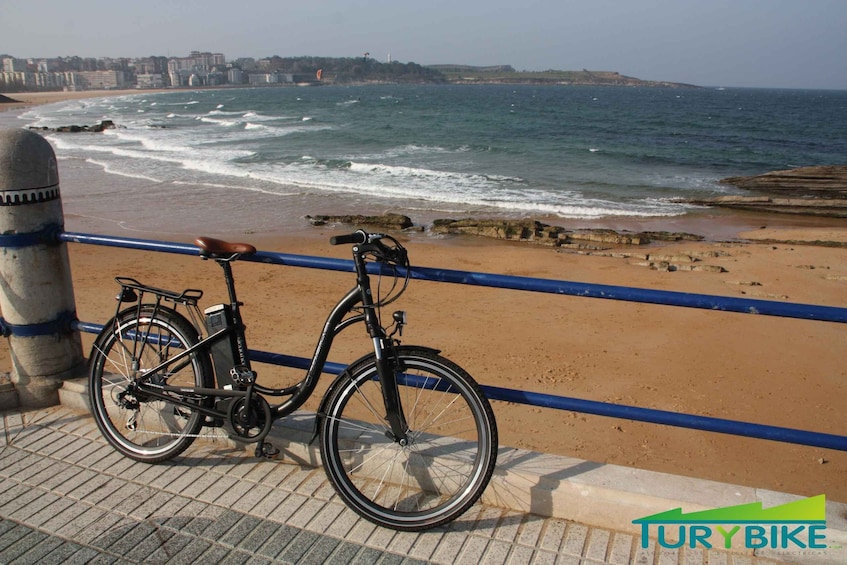Santander: Guided Tour by Electric Bike