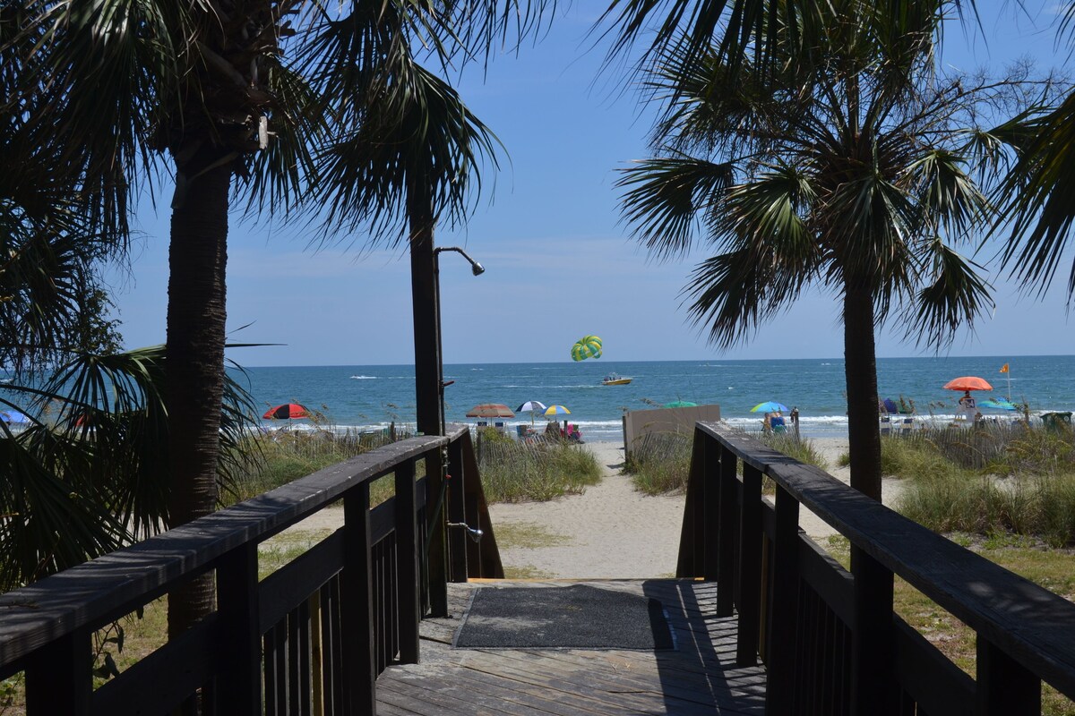 Sun N Sand Resort Reviews, Deals & Photos 2026 - Expedia