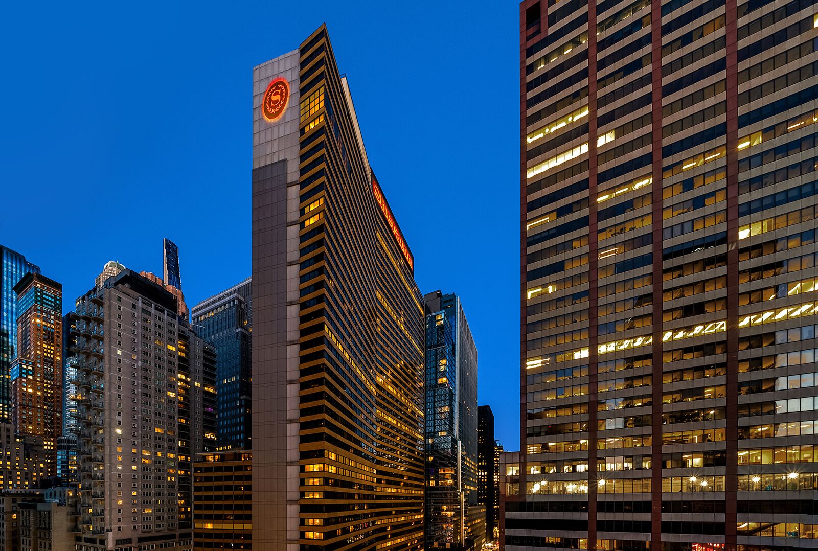 Sheraton Hotels SHERATON NEW YORK TIMES SQUARE HOTEL 4⋆