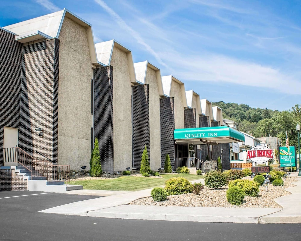 Quality Inn & Conference Center - Lake Erie, PA