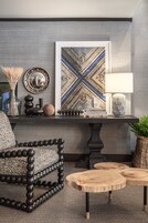 Área de estar no saguão