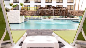 Piscina externa
