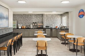 Pequeno-almoço continental diário incluído 