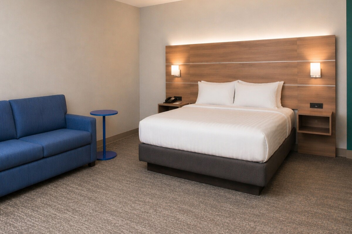 Quarto Premium, 1 cama king-size | Cofre no quarto, secretária 